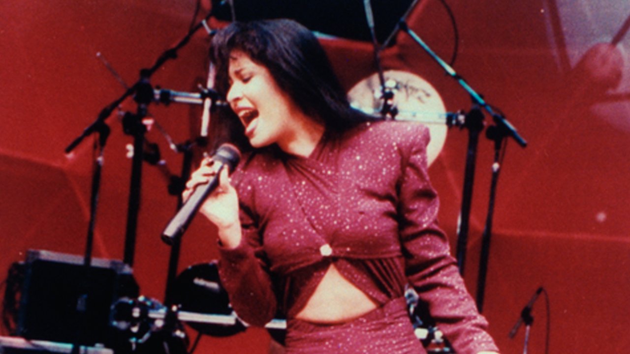 In April, 27 years after her death, a new Selena album will be released.