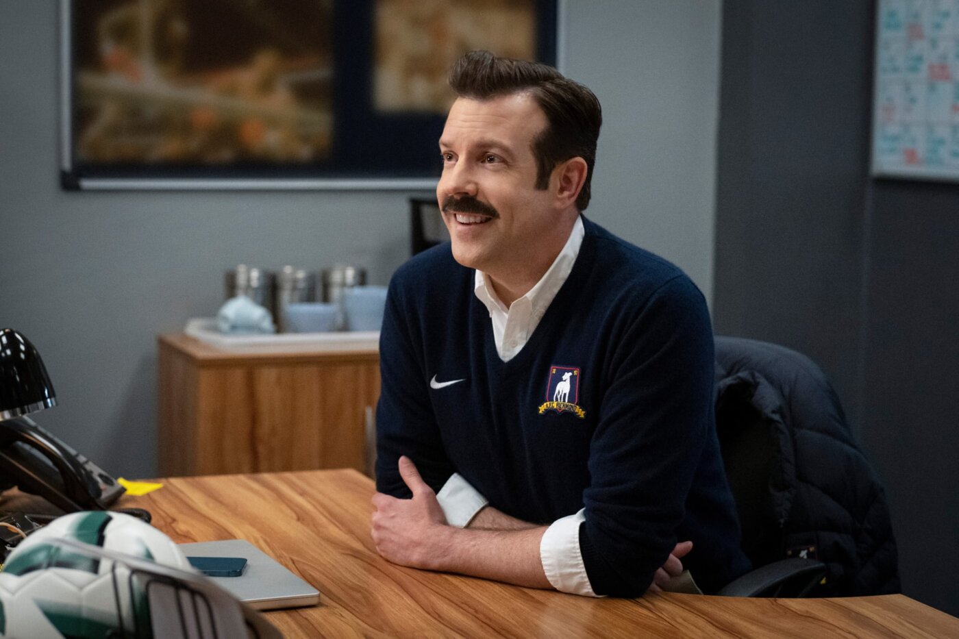Mom City Review: Ted Lasso's Best Episode Yet, Jamie's Emotional ...