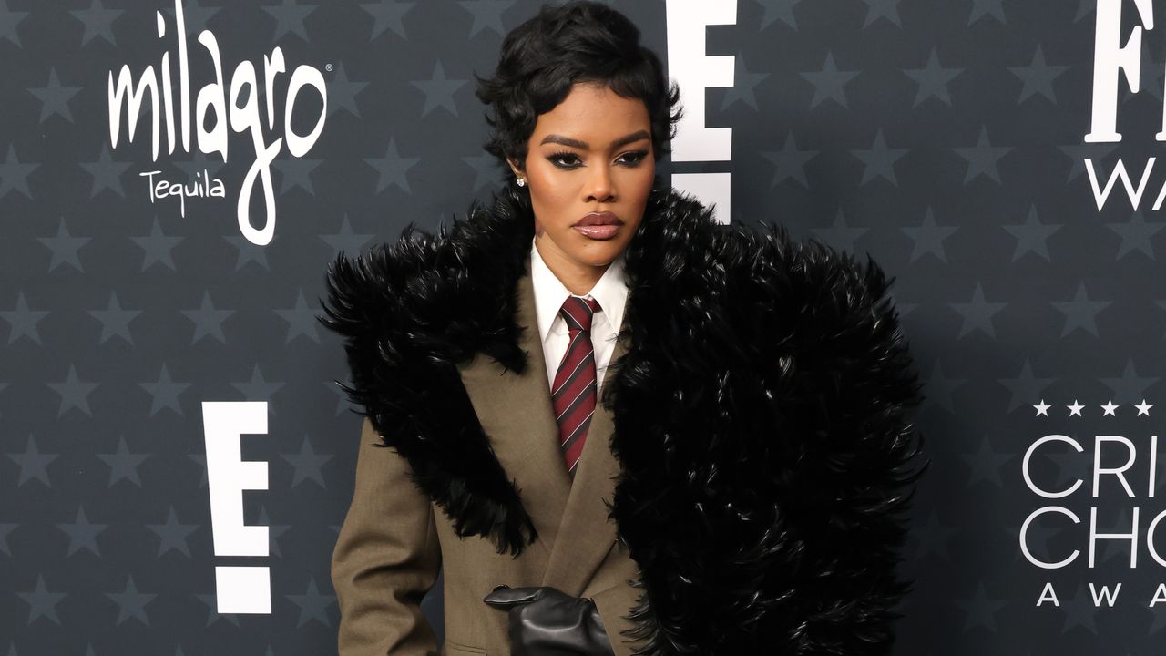 Breaking: Drizzly Weather Can't Dampen Spirits at 2026 Critics Choice ...